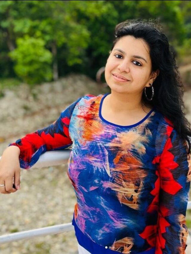 IAS Divya Mittal लंदन में नौकरी छोड़कर भारत लौटीं और बनीं आईएएस