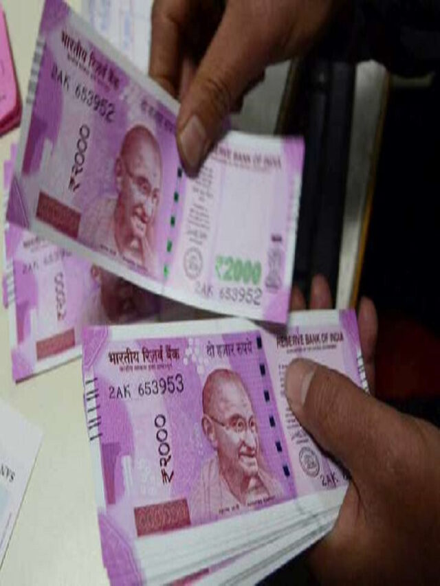 Where to exchange your old Rs 2000 notes?
